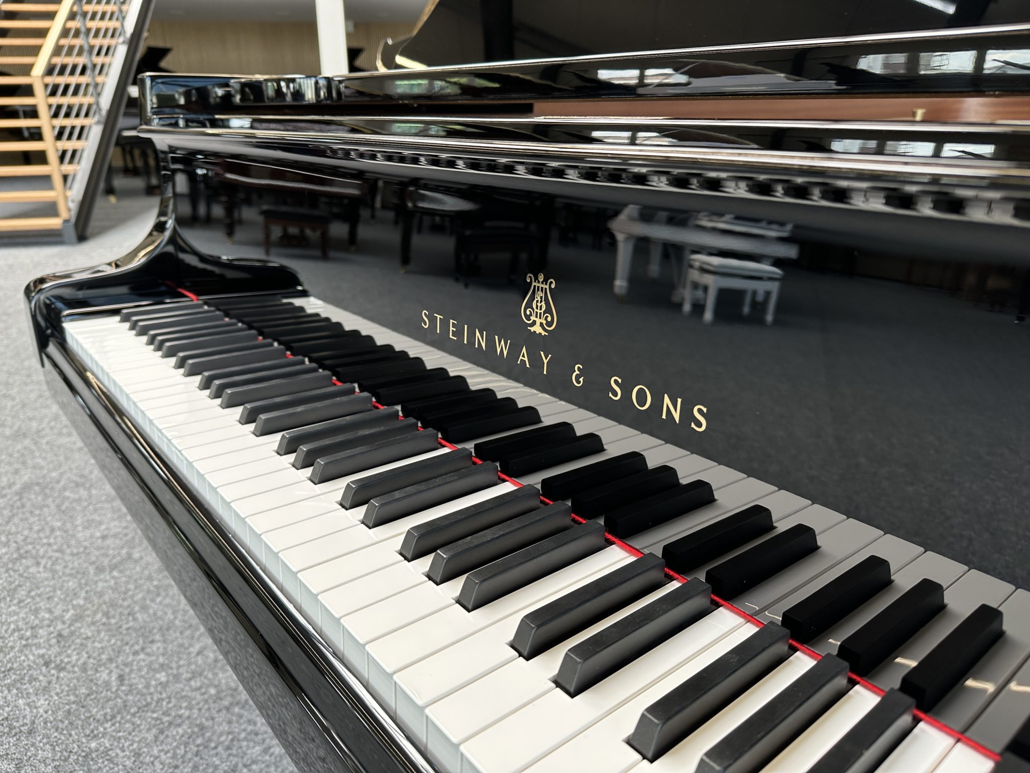 Steinway & Sons D-274 - Piano Spengler
